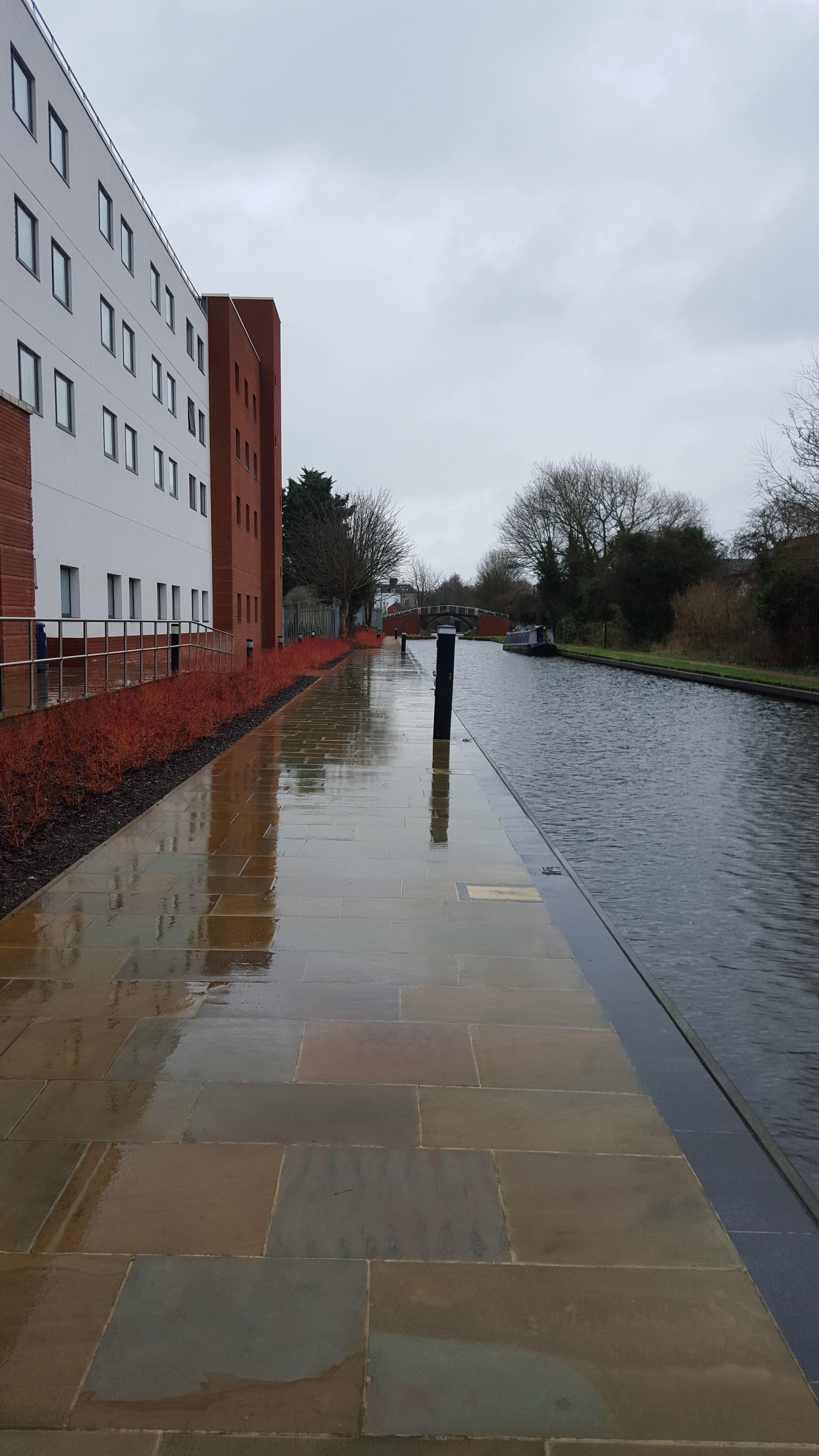 Aylesbury L1 :: Waterside Moorings