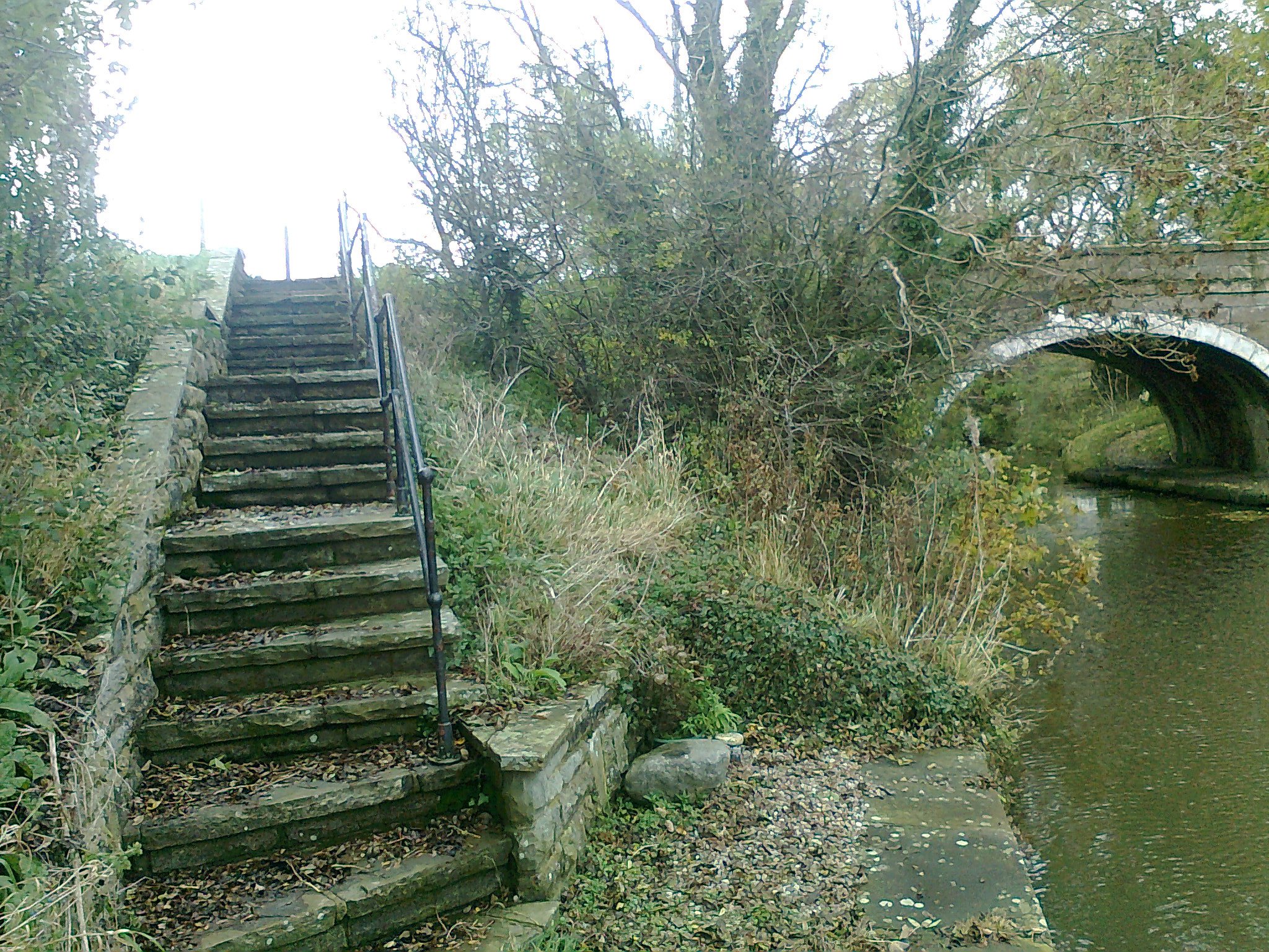 Bank Newton Bridge 165 L1 Leisure :: Waterside Moorings