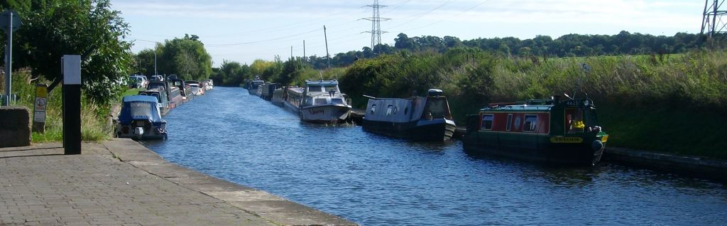 :: Waterside Moorings