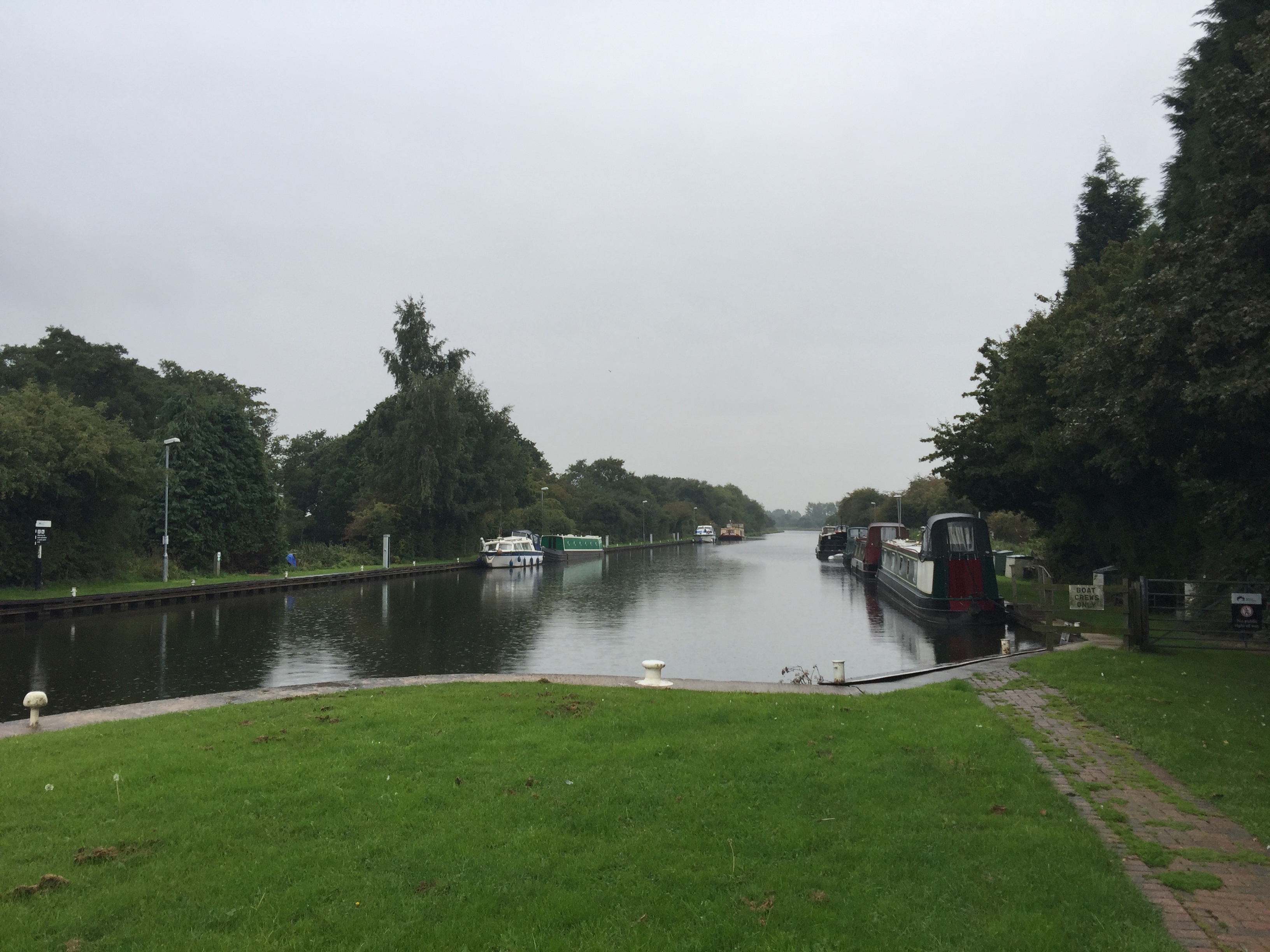 Bramwith Lock L1 Leisure :: Waterside Moorings