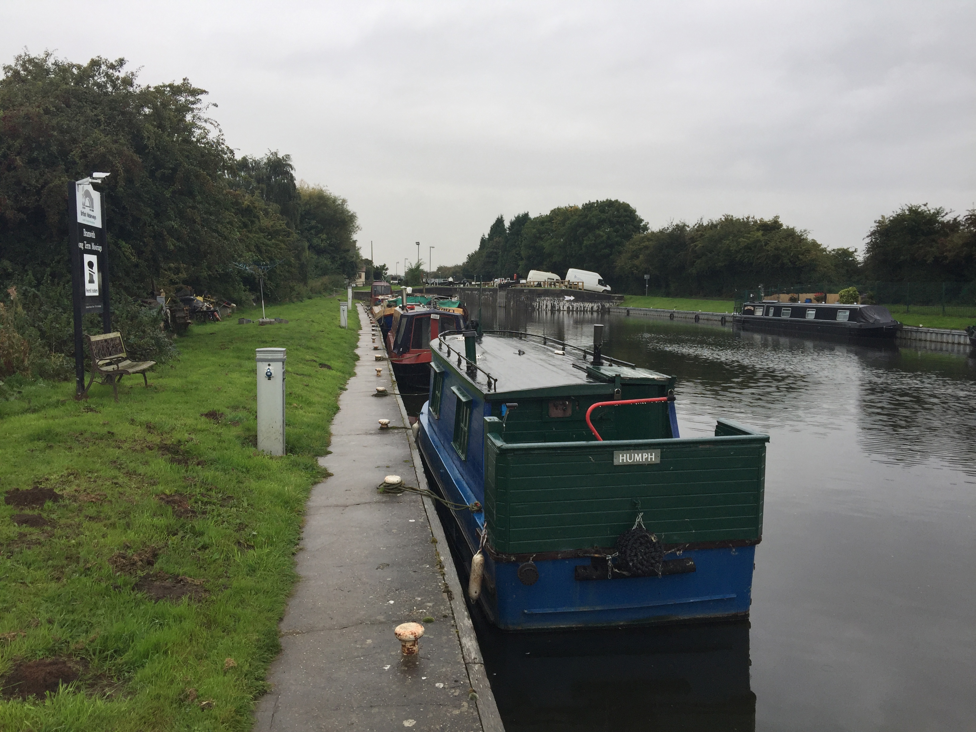 Bramwith Lock L1 Leisure :: Waterside Moorings