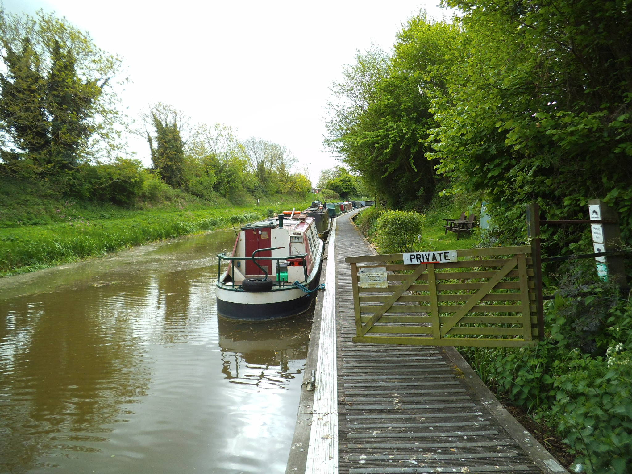 Bridge Inn Horton L1 Leisure :: Waterside Moorings