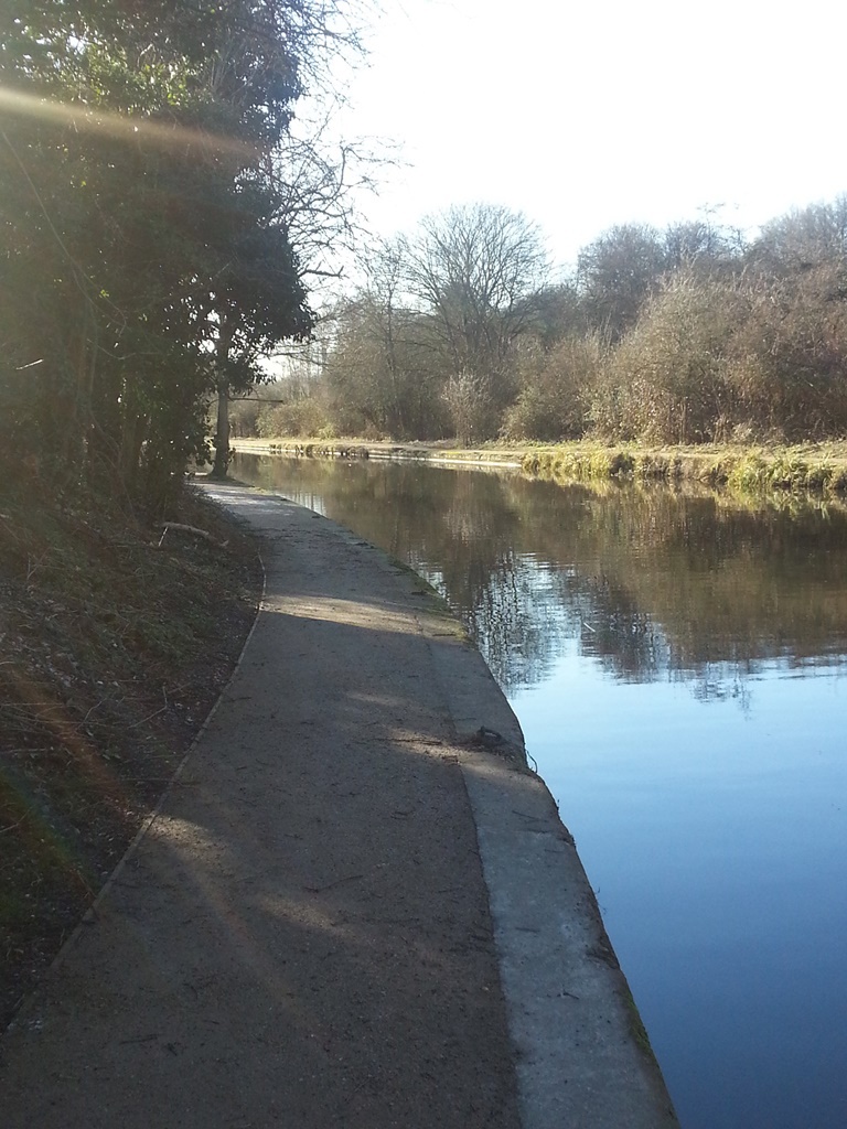 Common Moor L1 Leisure :: Waterside Moorings