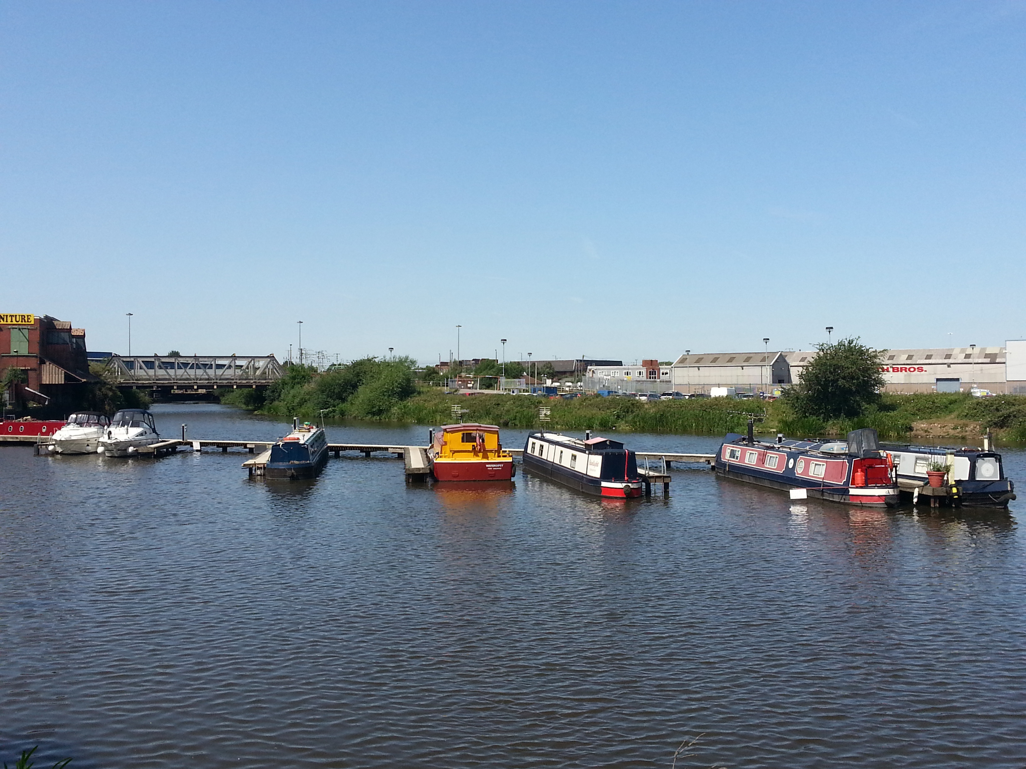 Doncaster Wharf L1 Leisure :: Waterside Moorings