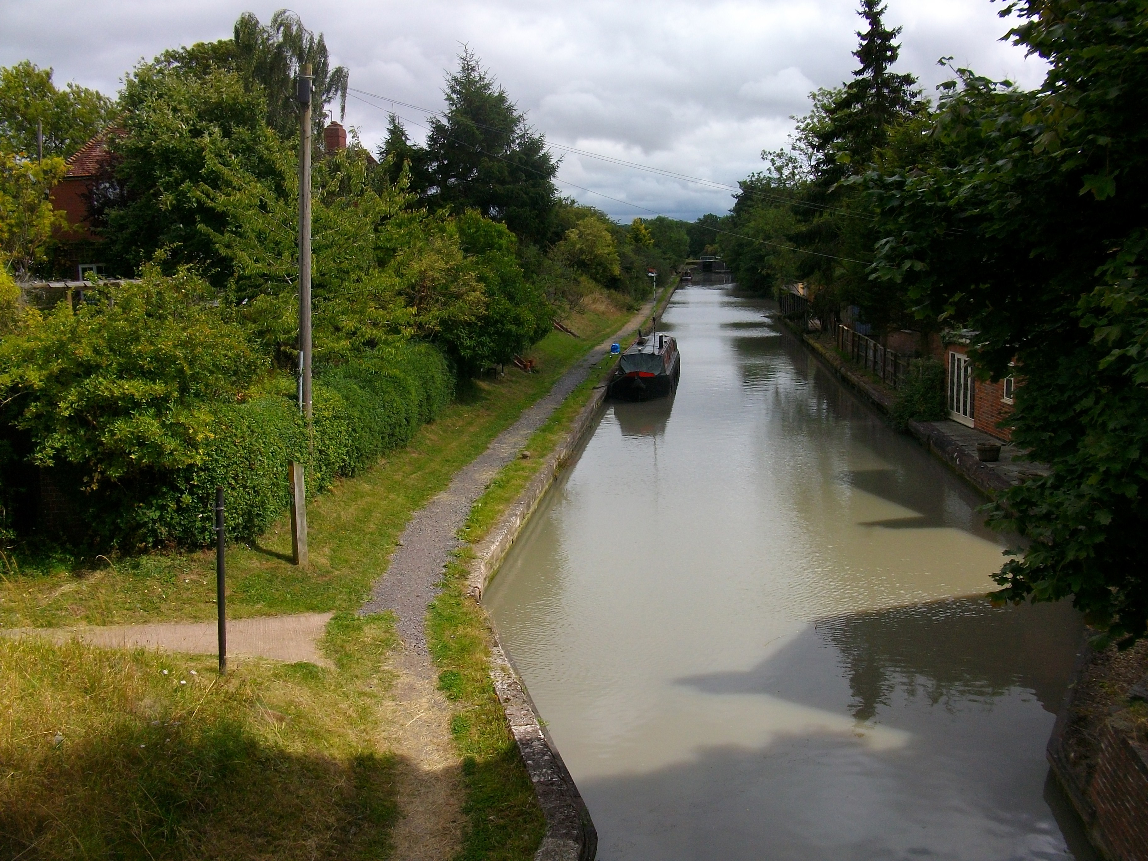 Fosse Locks L1 :: Waterside Moorings