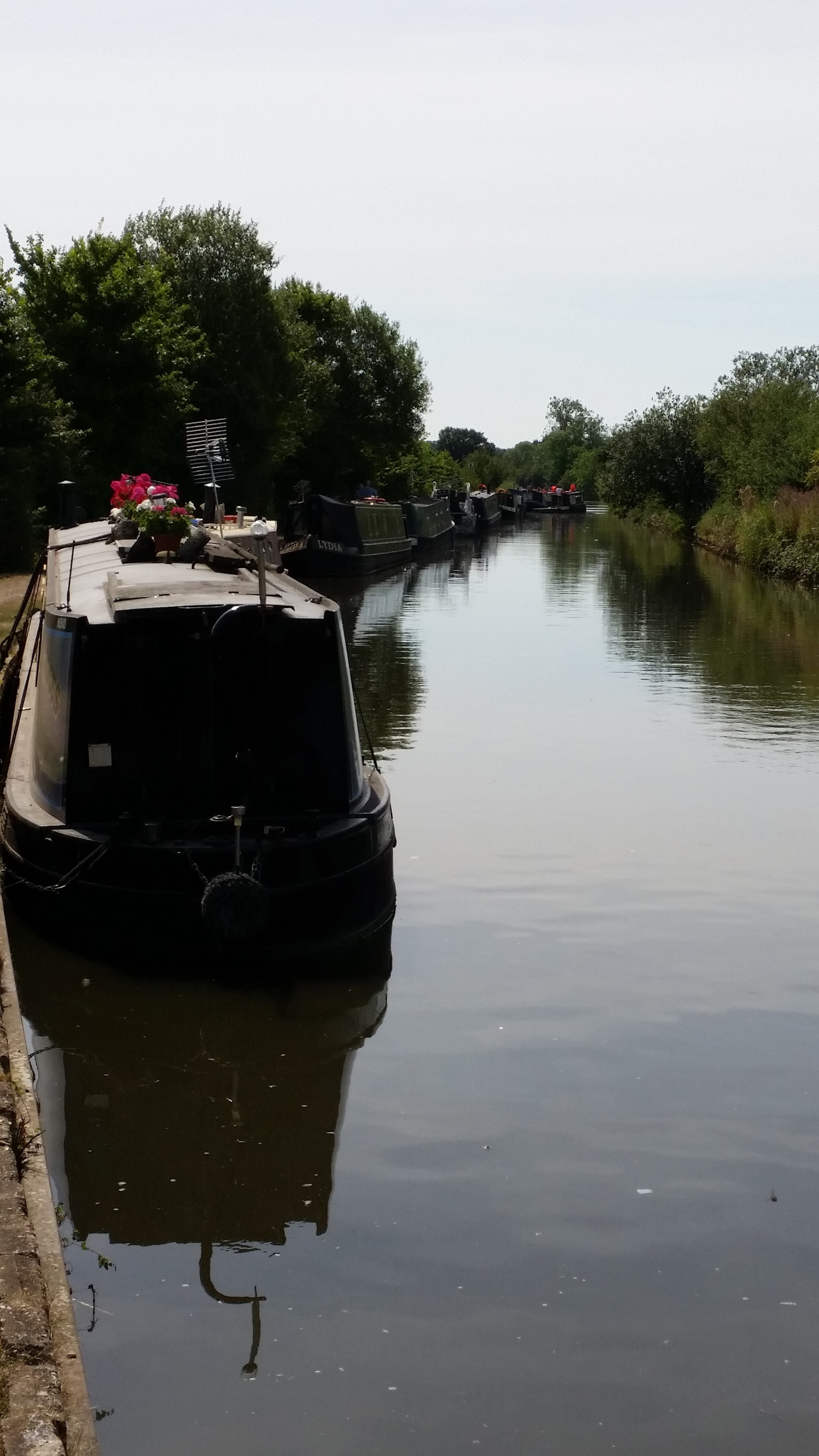 Knowle Bottom Lock L1 Leisure :: Waterside Moorings