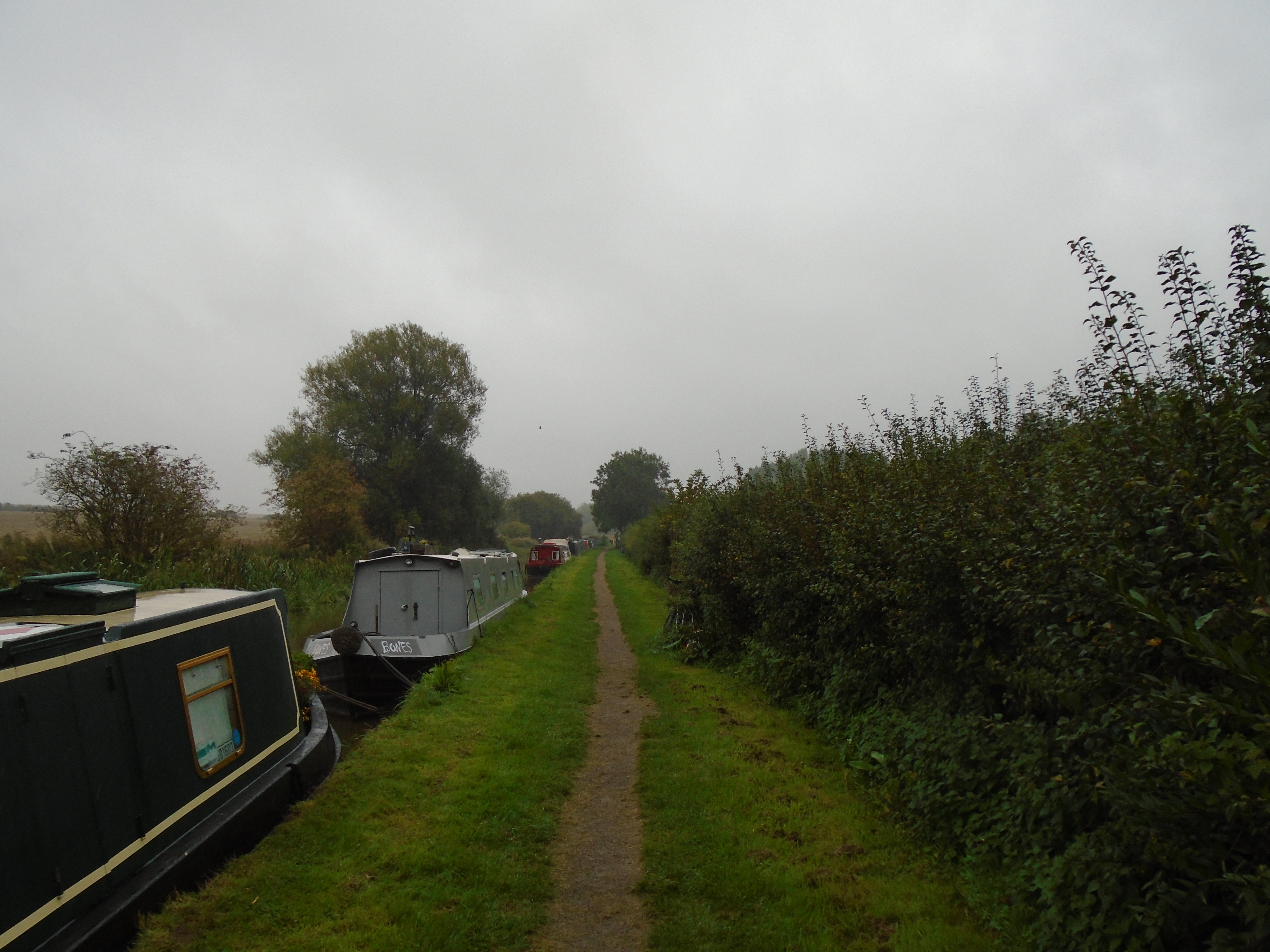Lower Heyford L1 Leisure :: Waterside Moorings