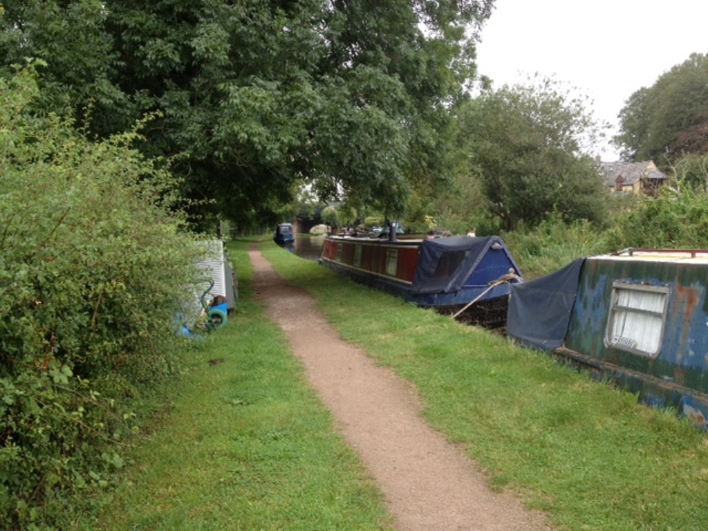 Lower Heyford L1 Leisure :: Waterside Moorings