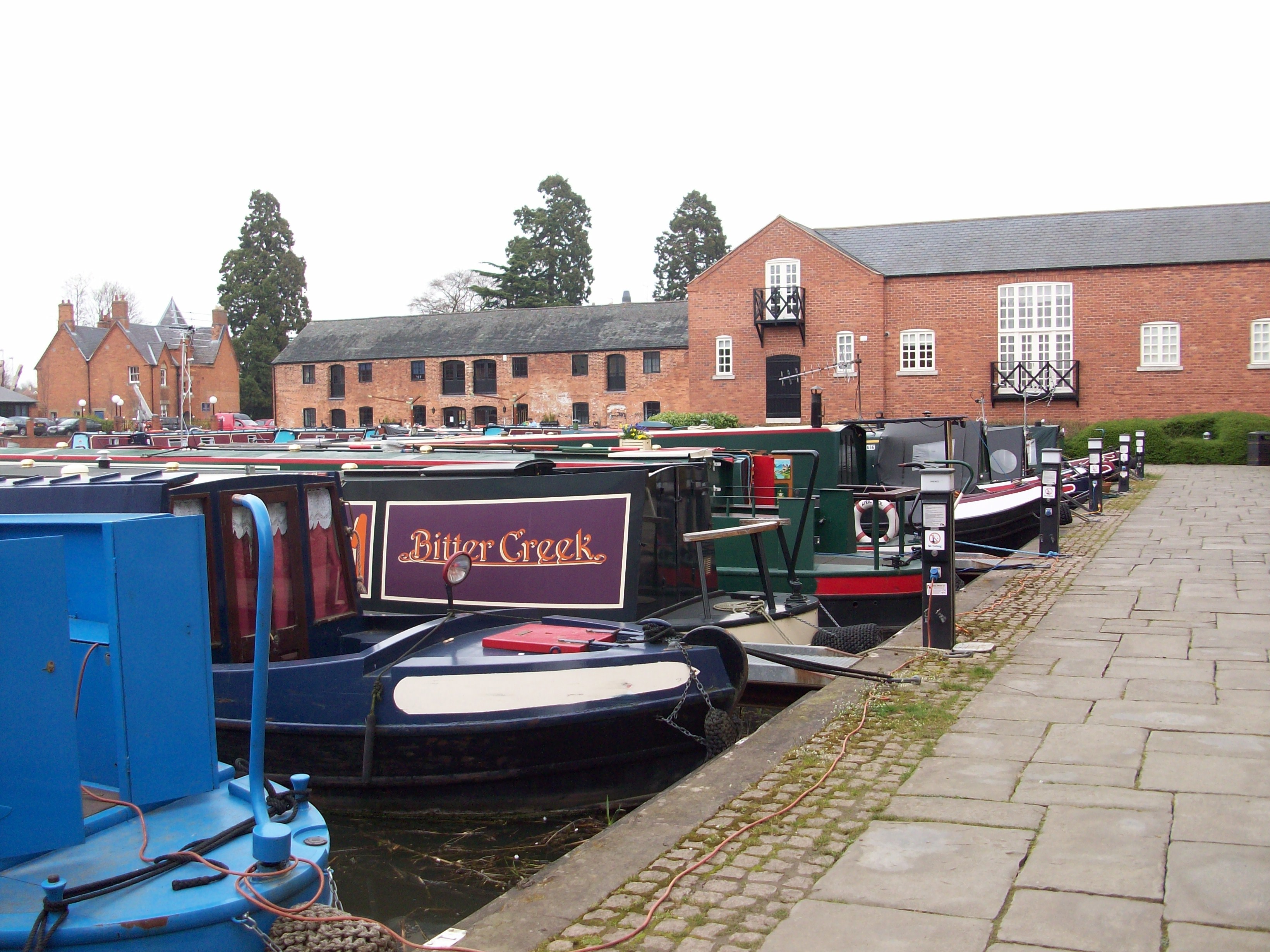 Market Harborough L1 :: Waterside Moorings