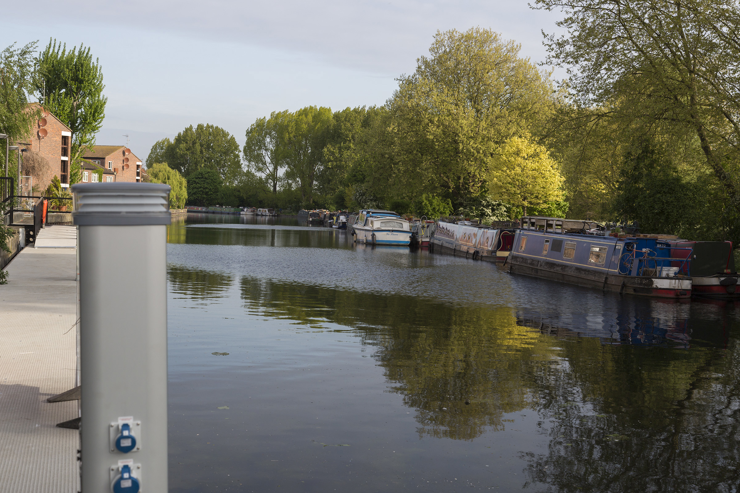 Matchmakers Wharf L1 Leisure :: Waterside Moorings