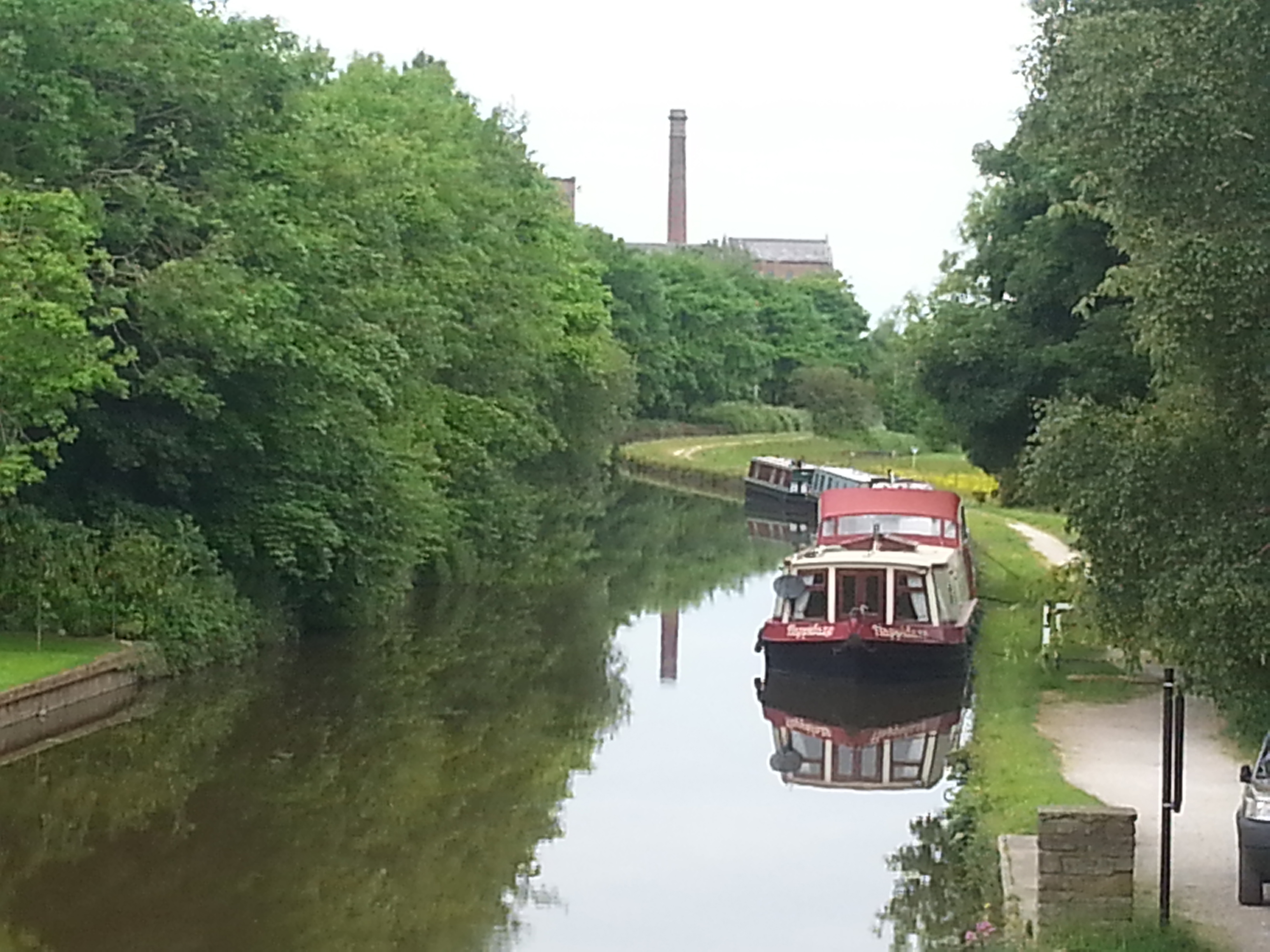 Rufford Top Lock L1 Leisure :: Waterside Moorings