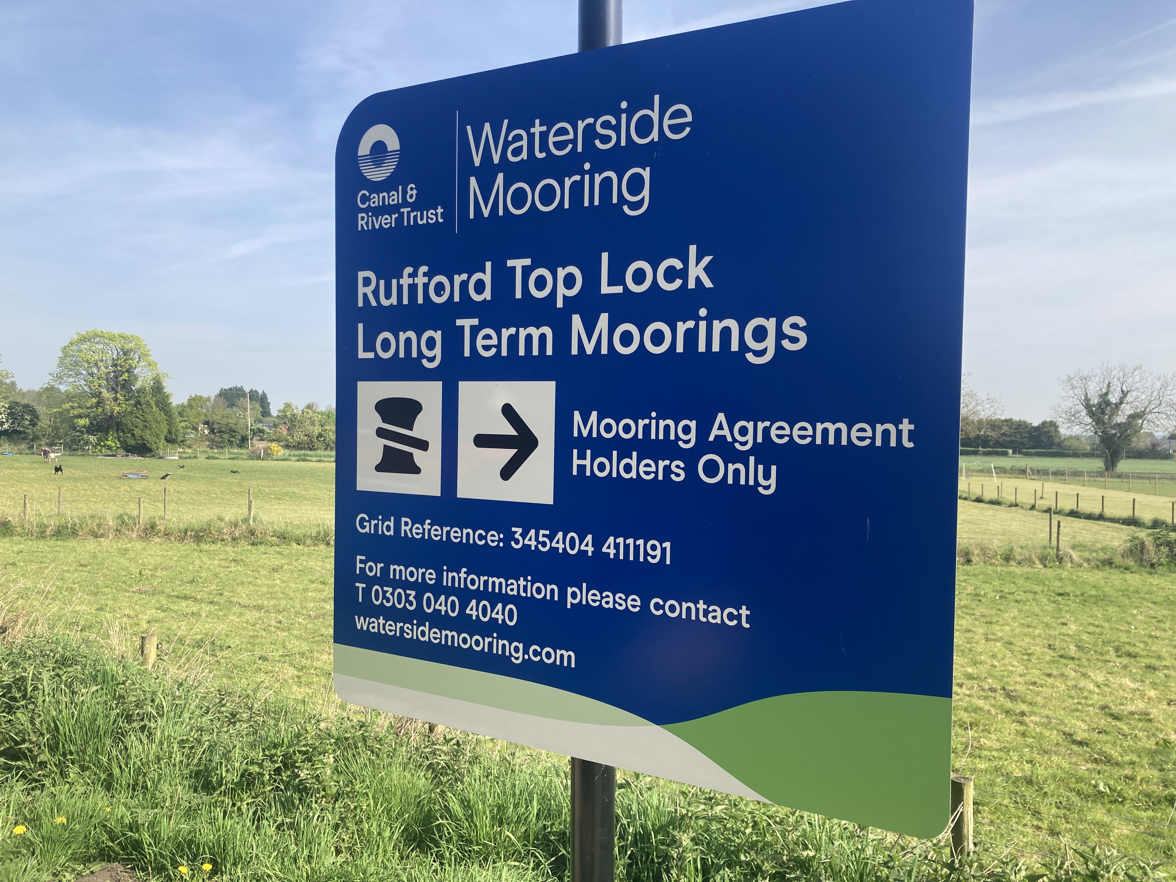 Rufford Top Lock L1 Leisure :: Waterside Moorings