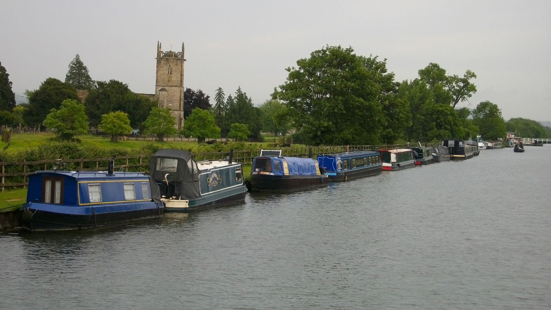 Splatt Bridge L1 Leisure :: Waterside Moorings
