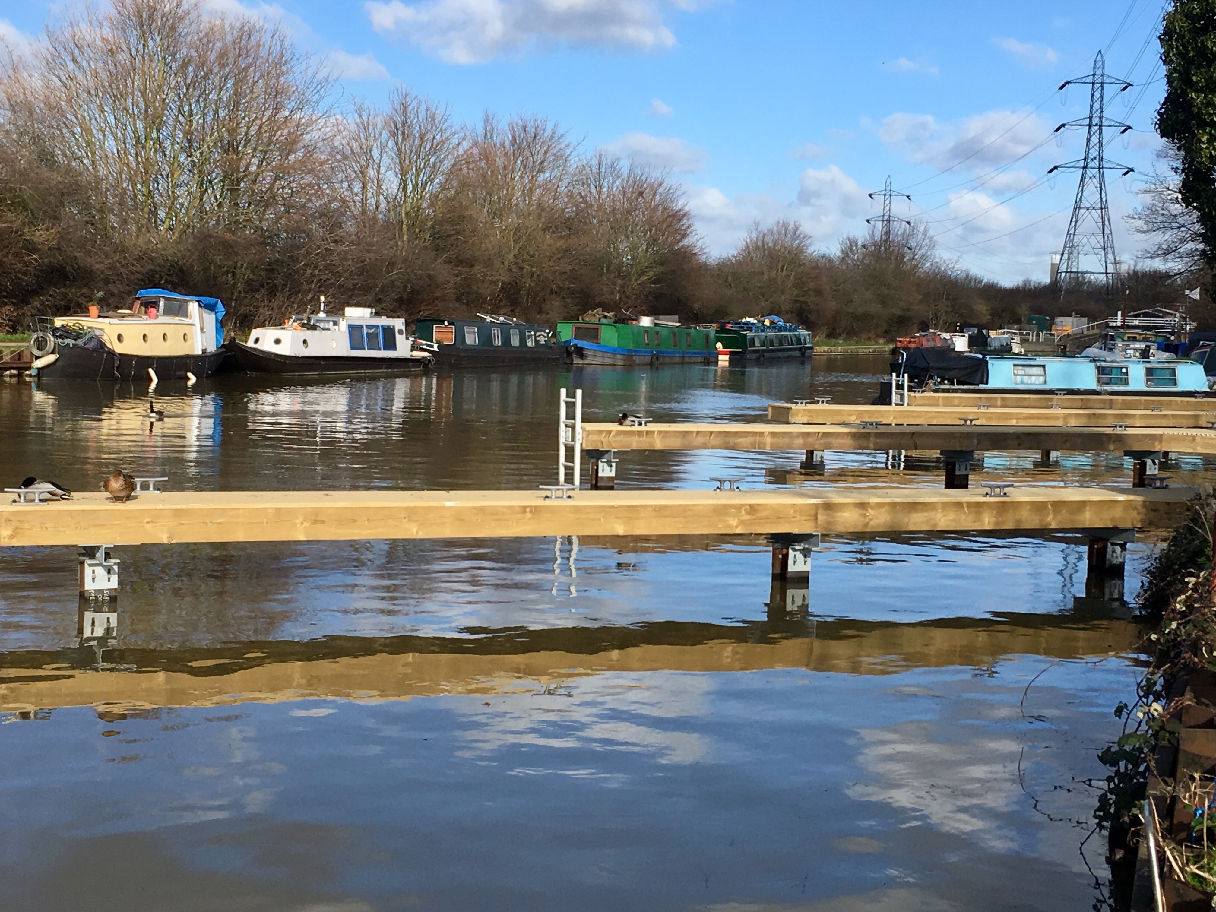 Stonebridge South L1 Leisure :: Waterside Moorings