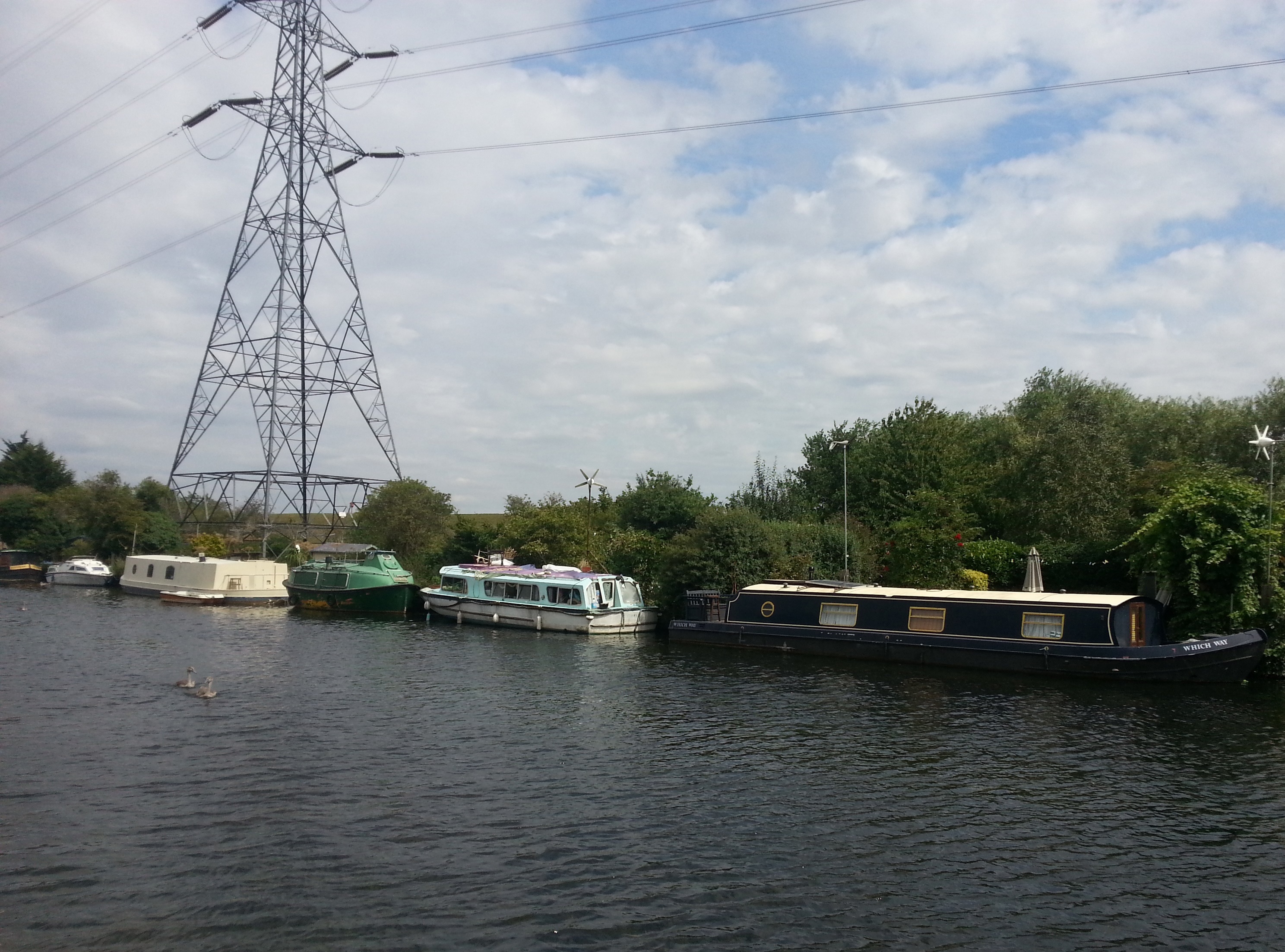 Stonebridge South L1 Leisure :: Waterside Moorings
